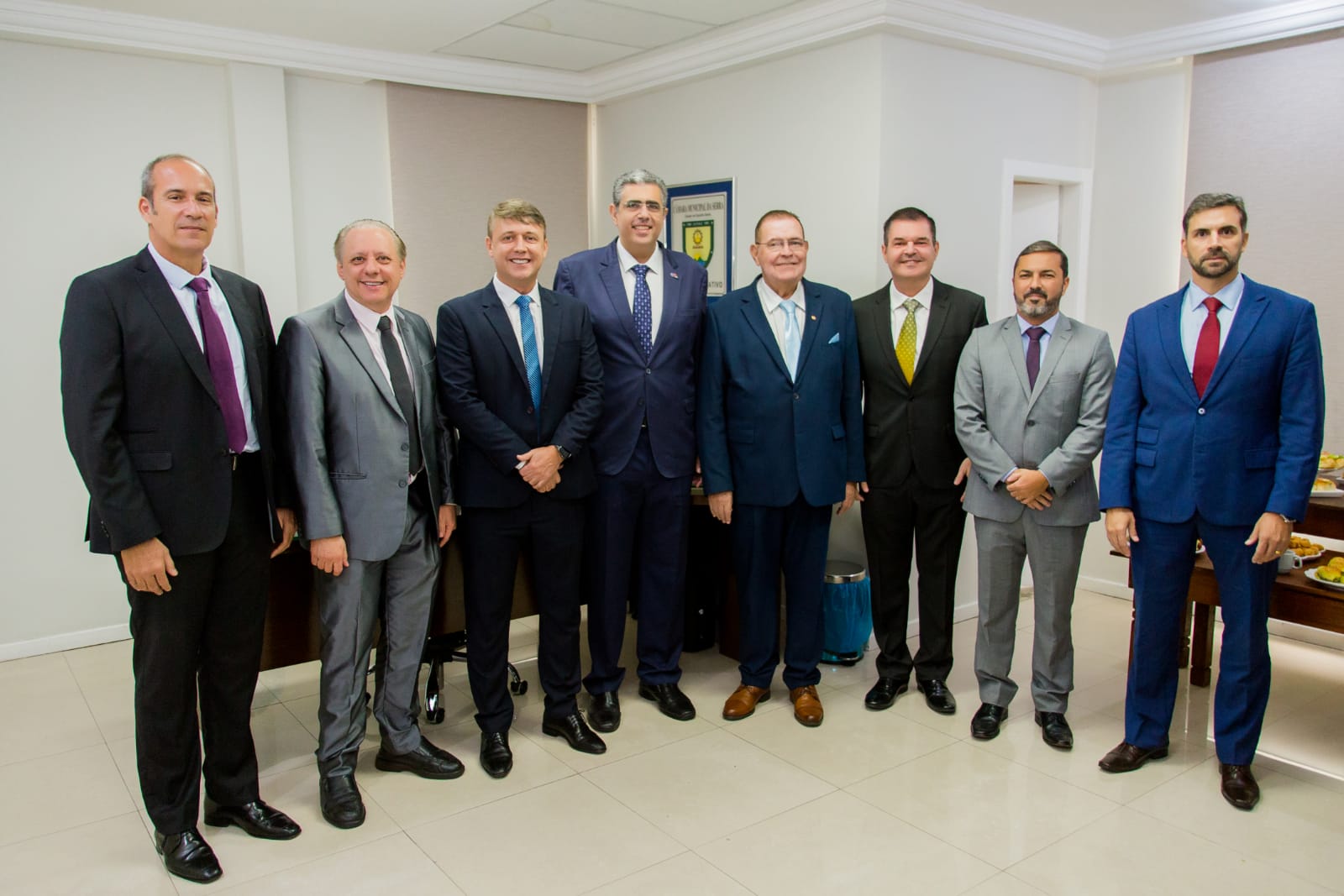 Autoridades celebram o Dia do Cidadão Serrano em Sessão Solene na ...